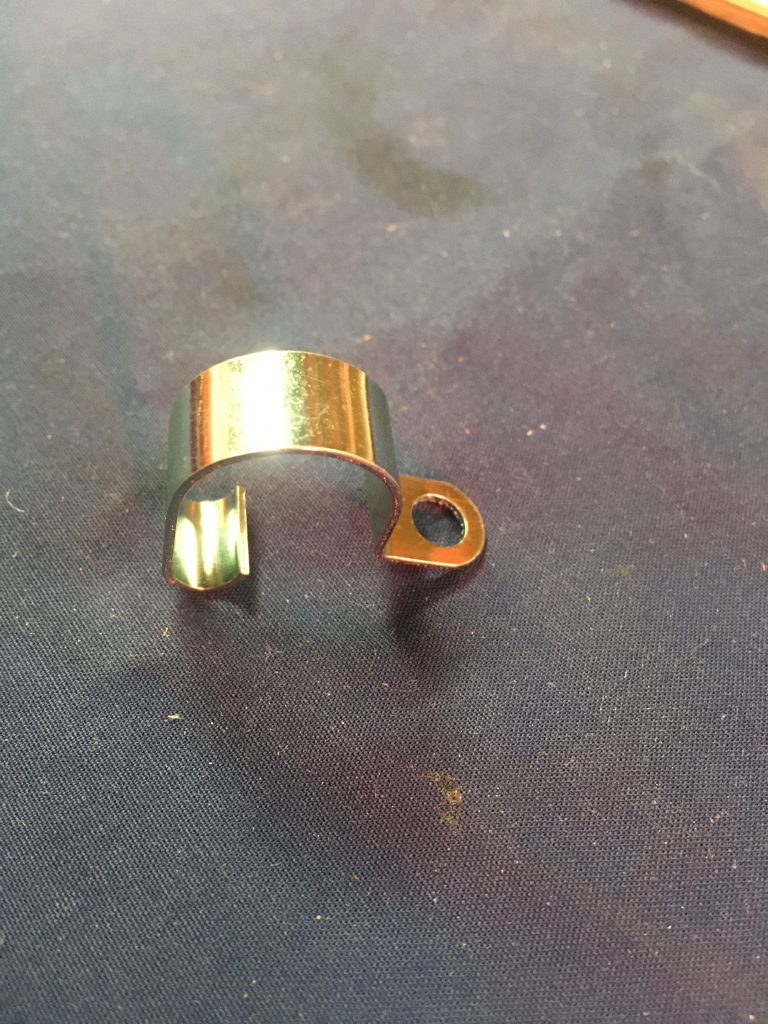 83-1615 BREATHER PIPE CLIP. 0IL IN FRAME - Springham Engineering